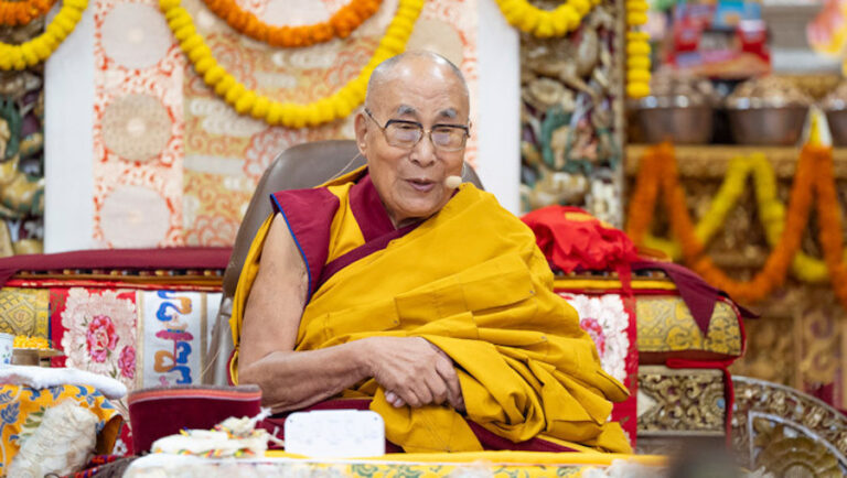 Dalai Lama in excellent health, renowned Indian surgeon confirms - Phayul